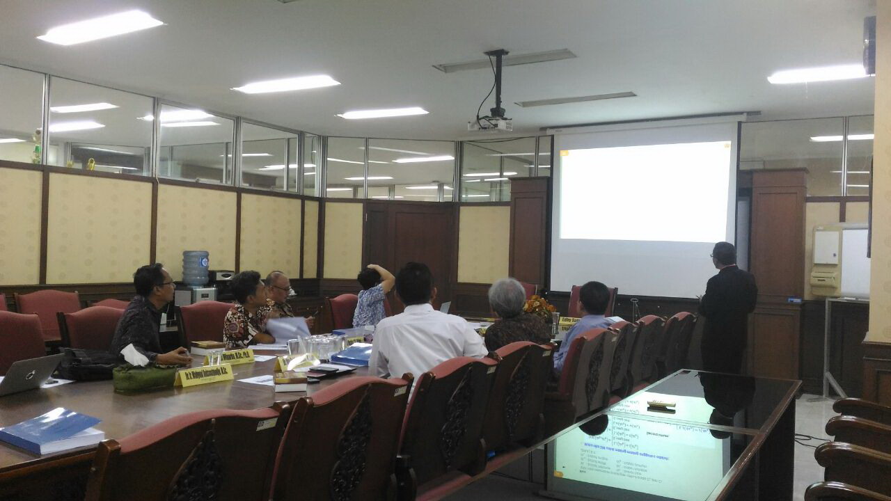 Edhy Sutanta, S.T., M.Kom. Lulus Ujian Tertutup Program Doktor Program ...