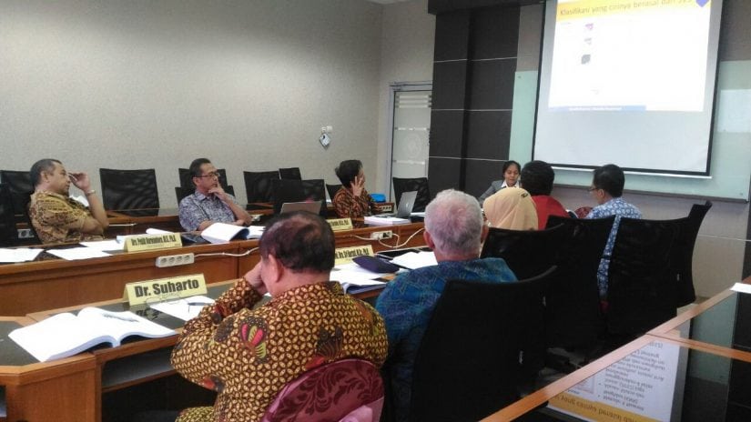 Imelda, S.Kom., M.Kom. Lulus Ujian Tertutup Program Doktor Fakultas ...