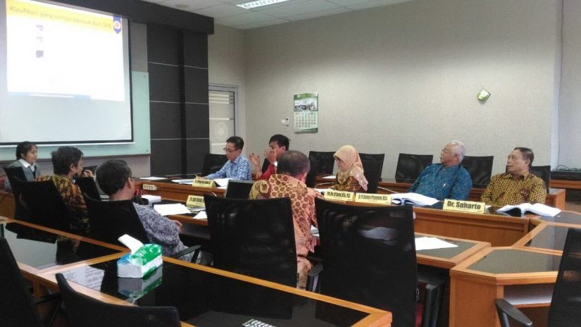 Imelda, S.Kom., M.Kom. Lulus Ujian Tertutup Program Doktor Fakultas ...